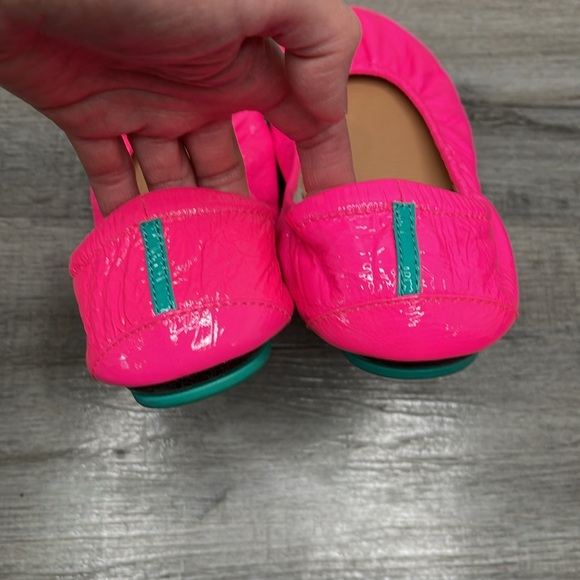 Tieks | Shoes | Tieks Pop Pink Size 7 Euc | Poshmark